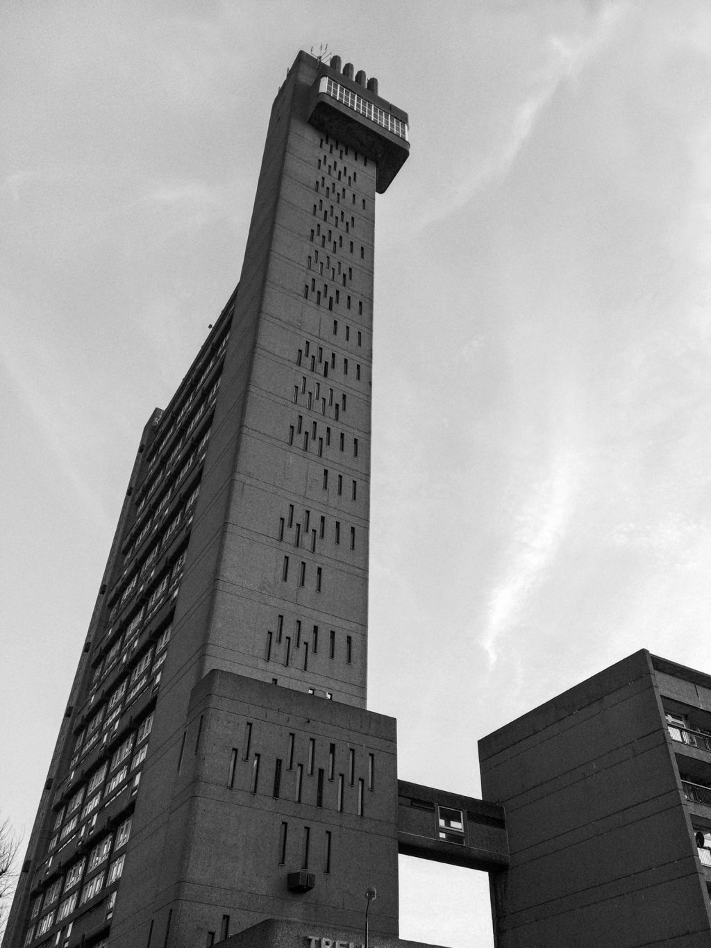 Trellick Tower - Simon Phipps